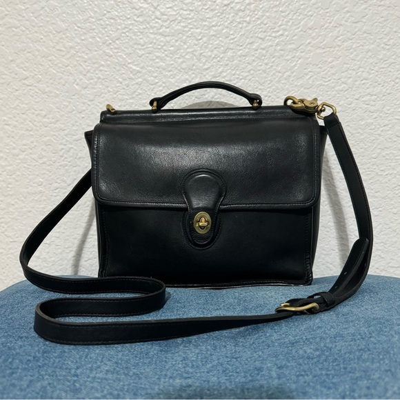 Coach | Bags | Coach Vintage Willis 9927 Black Leather Crossbody Bag ...